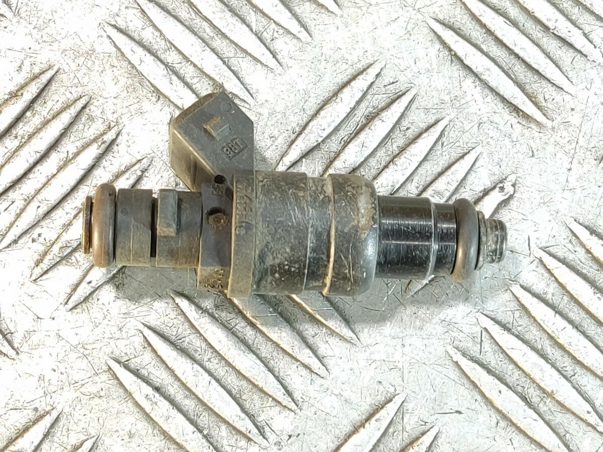 Форсунка двигателя MERCEDES CLK w208 0000788123