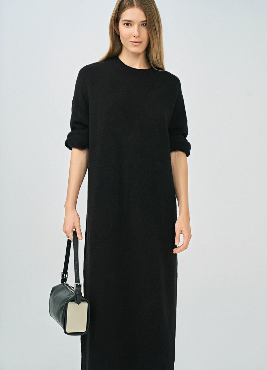 Платье Осень-зима 2025