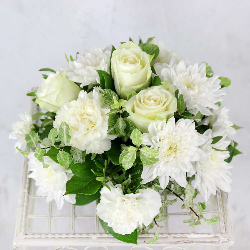 Букет Букет Маркет "Ассорти", 15 см, роза, гвоздика, хризантема