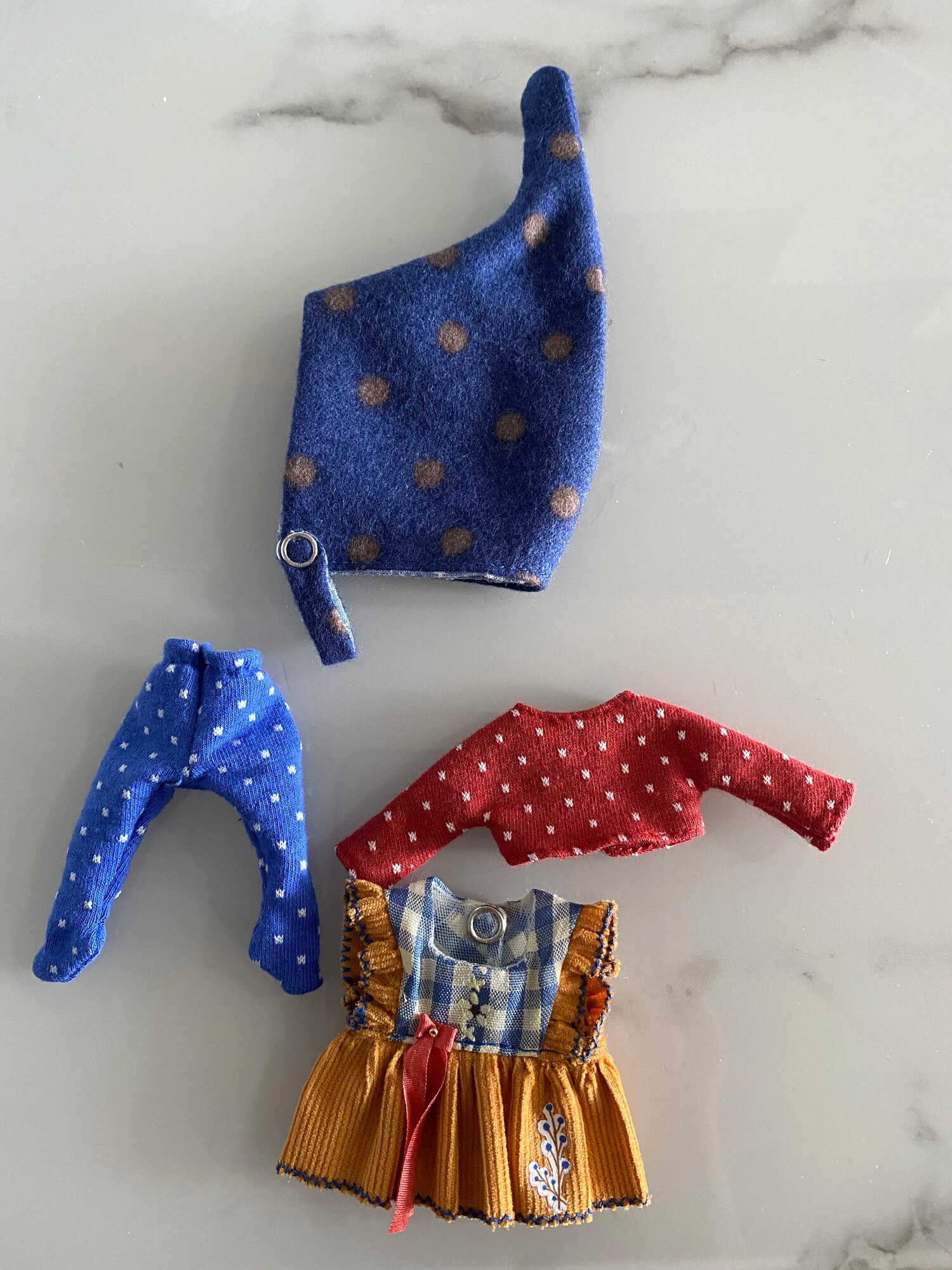 Кукла OB11 из полимерной глины KARY MO clothes1