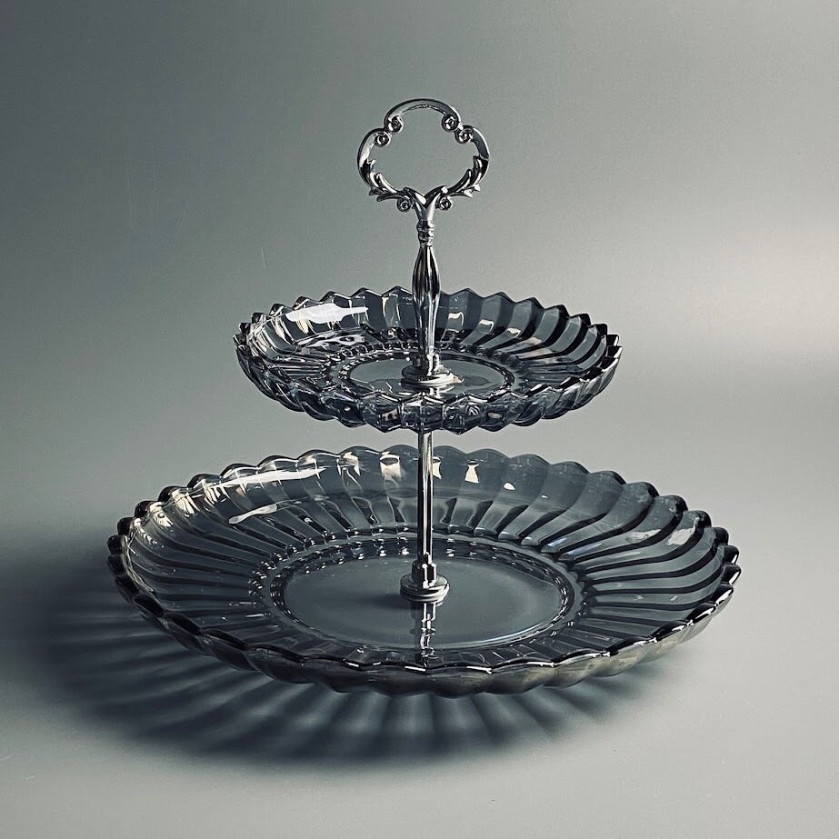 Двухъярусная этажерка