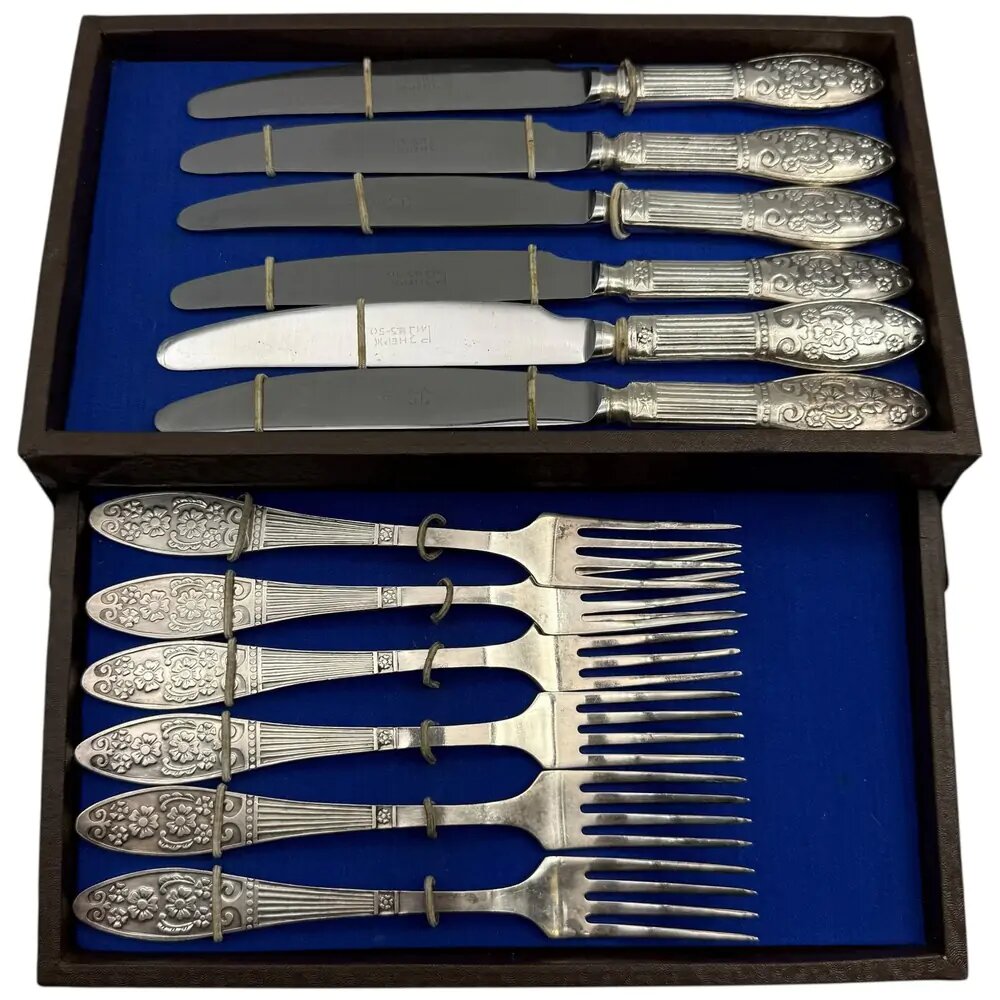 Набор столовый "Флора" (вилки - ножи, 12 предметов), мельхиор, 1975-1983 гг, РМЗ, Реж, СССР