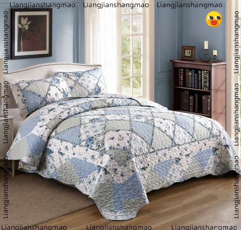 Эксклюзивное покрывало 240х220 в технике пэчворк оранжевоголубого оттенка с цветочным принтом, комплектуется наволочками