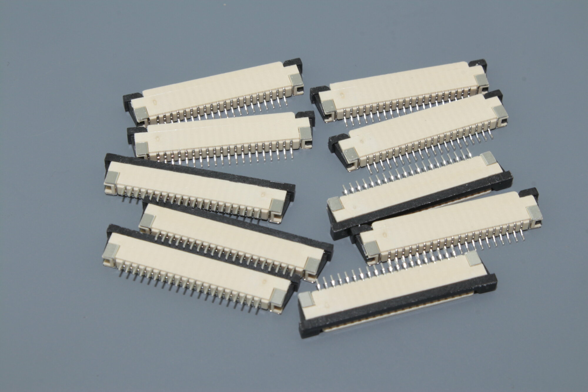 Разъем FPC Half Coverage Top Contact 1.0K-BS-20PWB 20 pin высота 2мм шаг 1мм 10 шт