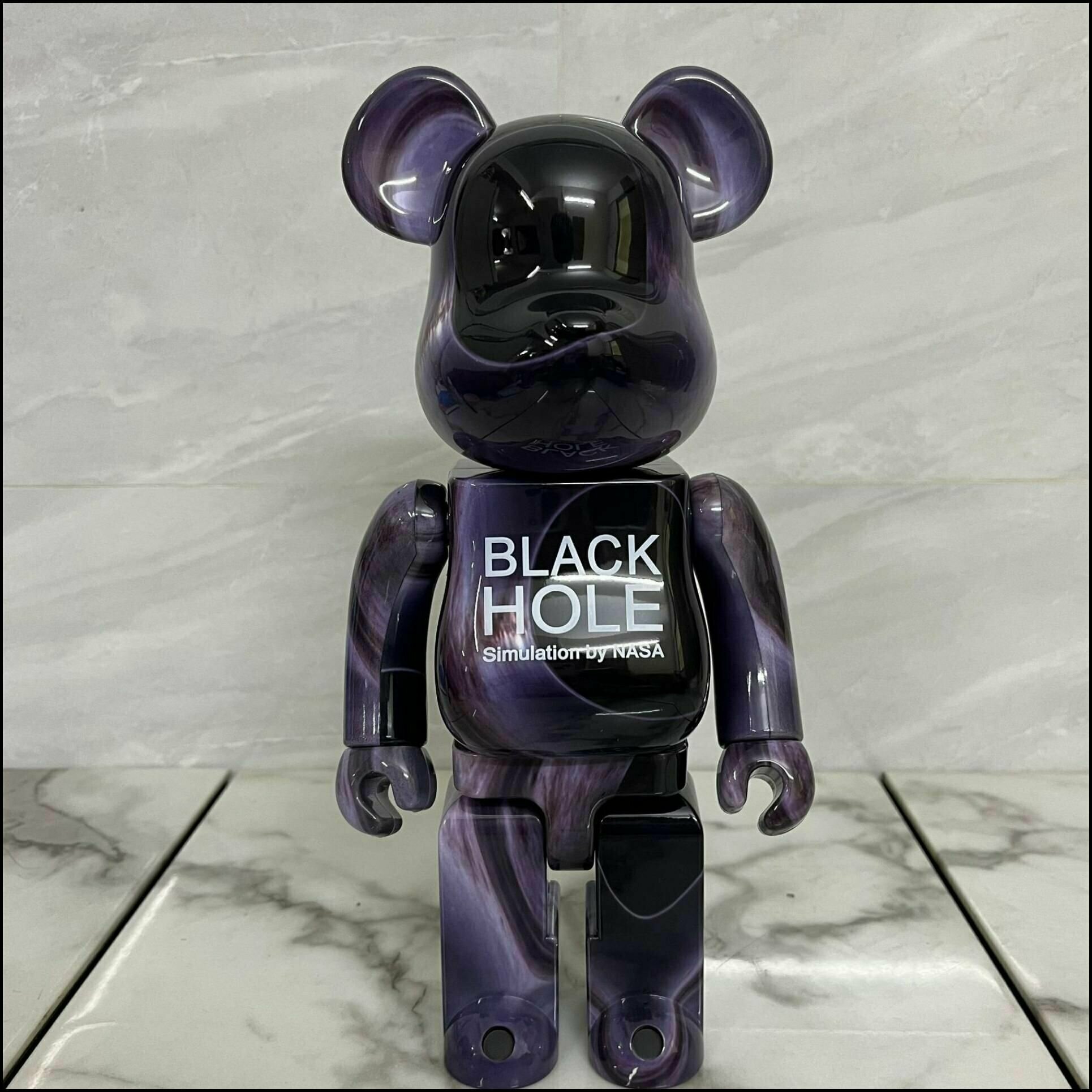 Фигурка Bearbrick Black Hole