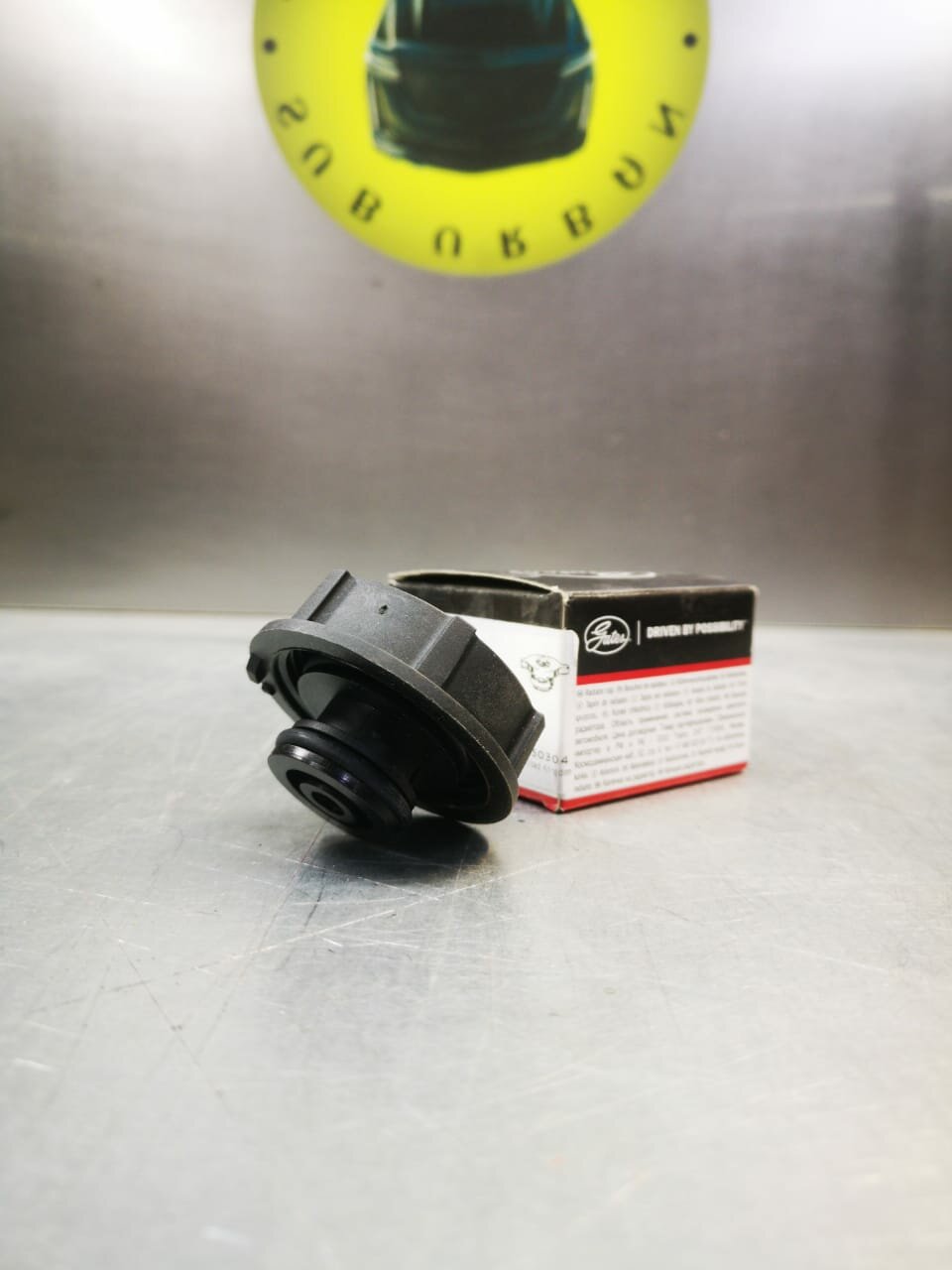 Крышка расширительного бачка, Форд Фиеста Фокус Мондео, Мазда 3, Форд Мустанг, Вольво C70 S80 V60, Ягуар E-PACE, GATES RC240