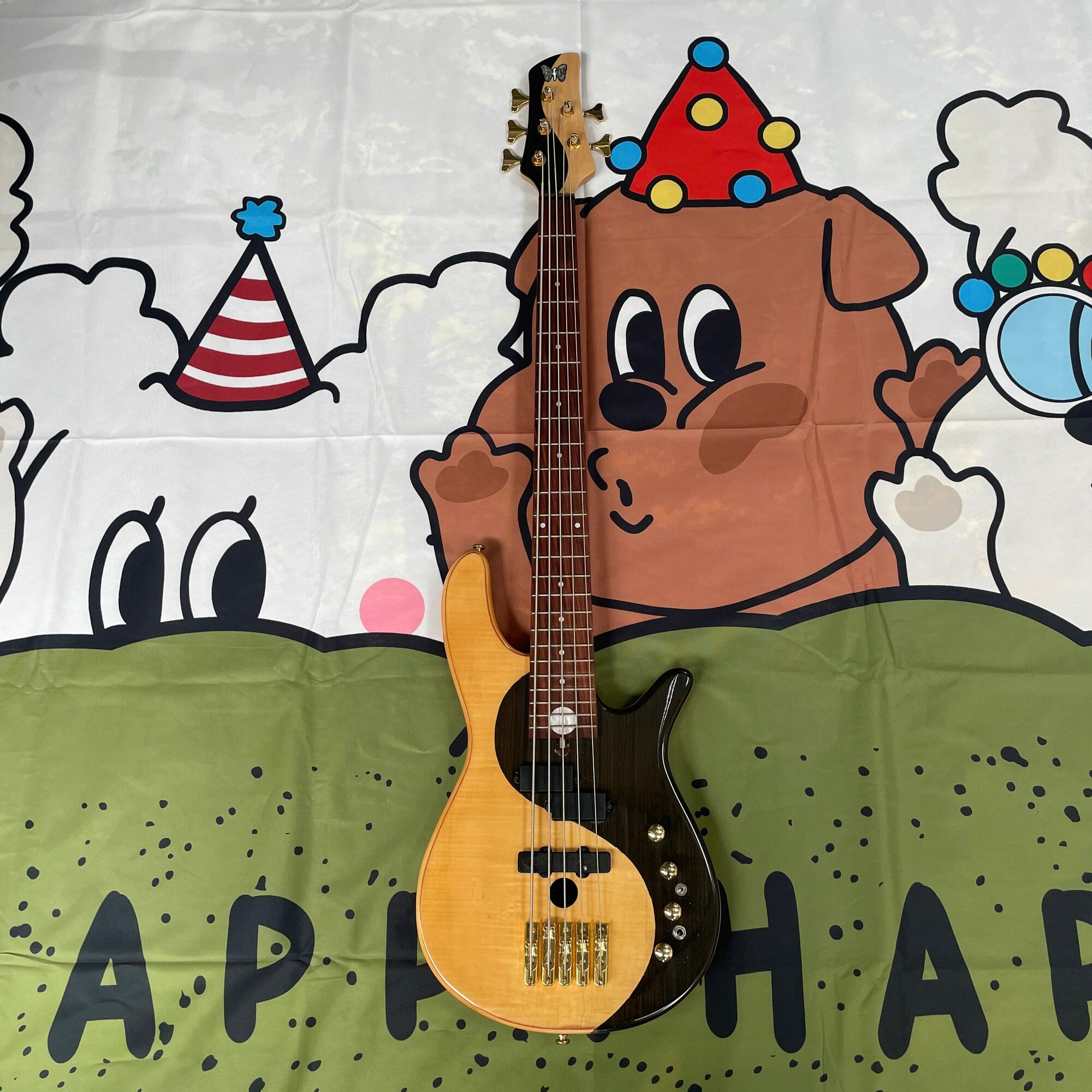 Бас-гитара Классическая Bass 5-струнная, корпус Махагони