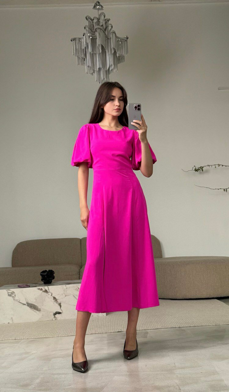 Платье Платье фуксия длины миди с открытой спиной и рукавами фонариками