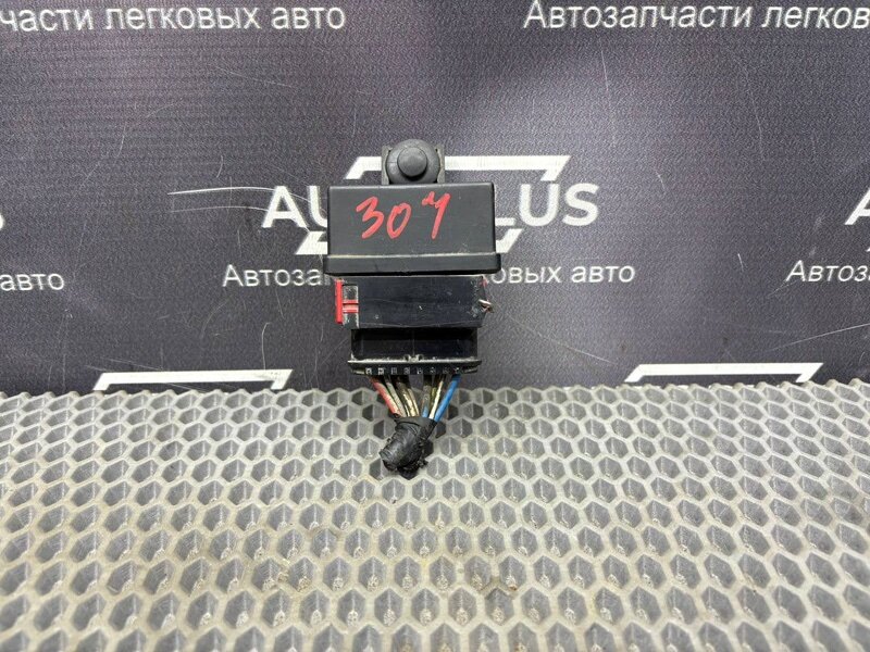 Реле топливного насоса Peugeot 307 2005 (1.6 NFU) Б/У с пробегом Арт. 240107
