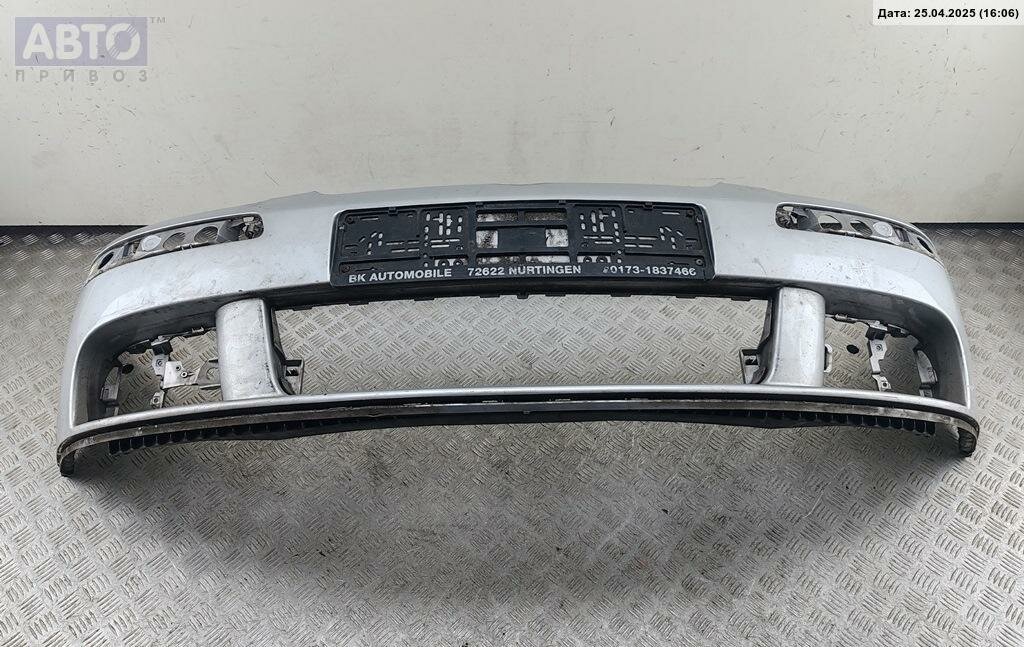Бампер передний Volkswagen Golf-5