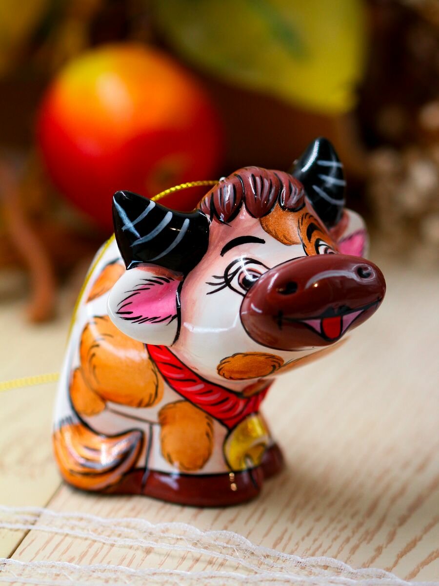 Елочная игрушка фарфоровая "Бычок" Ручная работа / Мастерская сказок