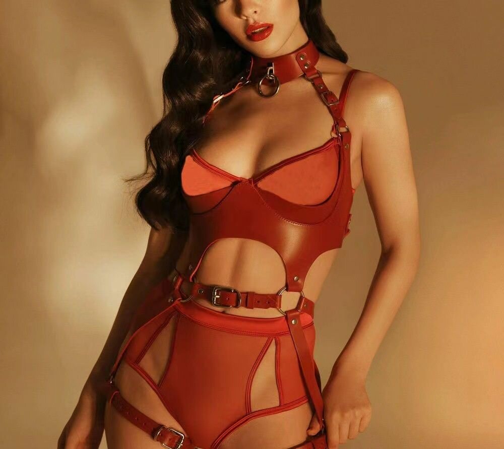 Портупея эротическая