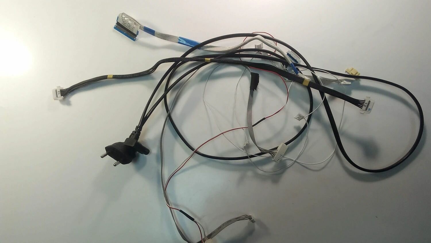 Комплект межплатных шлейфов и кабелей EAD63986801 + Кабель питания 2 pin для 49Uj630V 49Uj630V-Za Lcd Телевизор Lg Шлейф арт. 10364