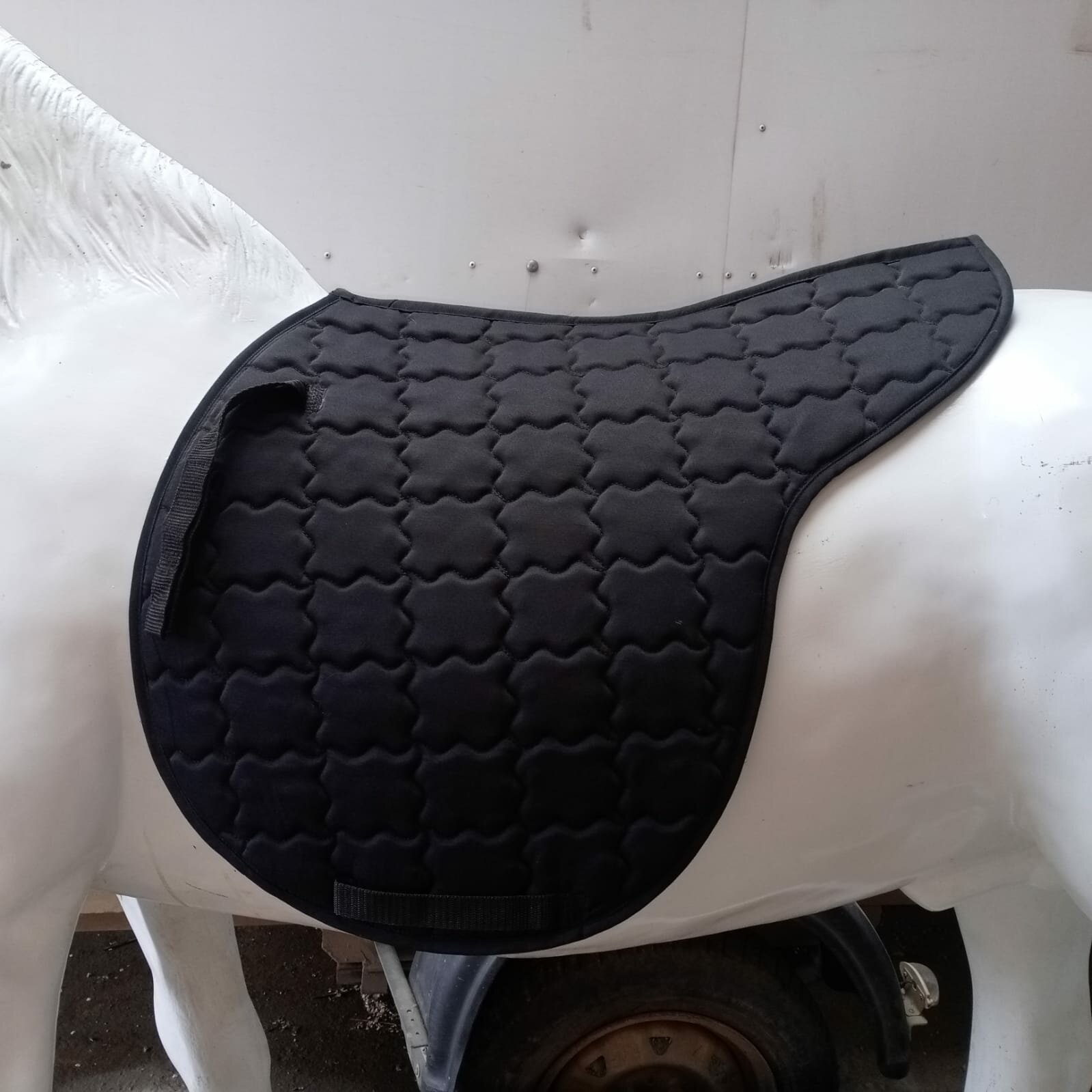 Вальтрап "Трилистник" для лошади (тонкий )