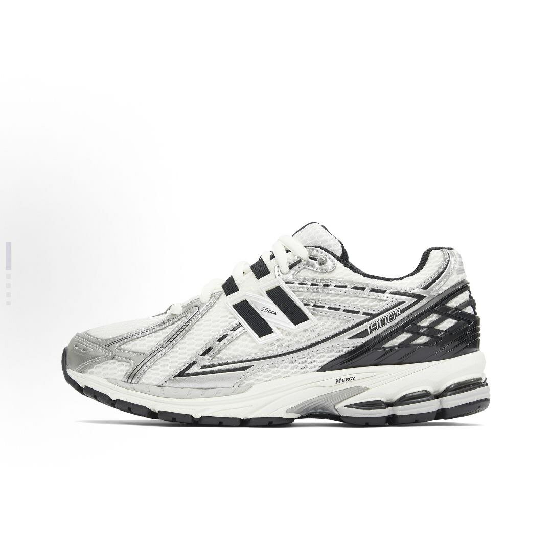 Кроссовки 1906R