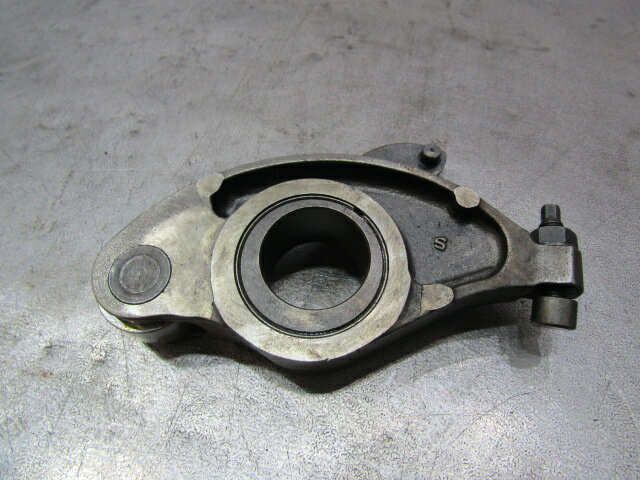 Рокер выпускной двигателя Cursor 10 IVECO STRALIS