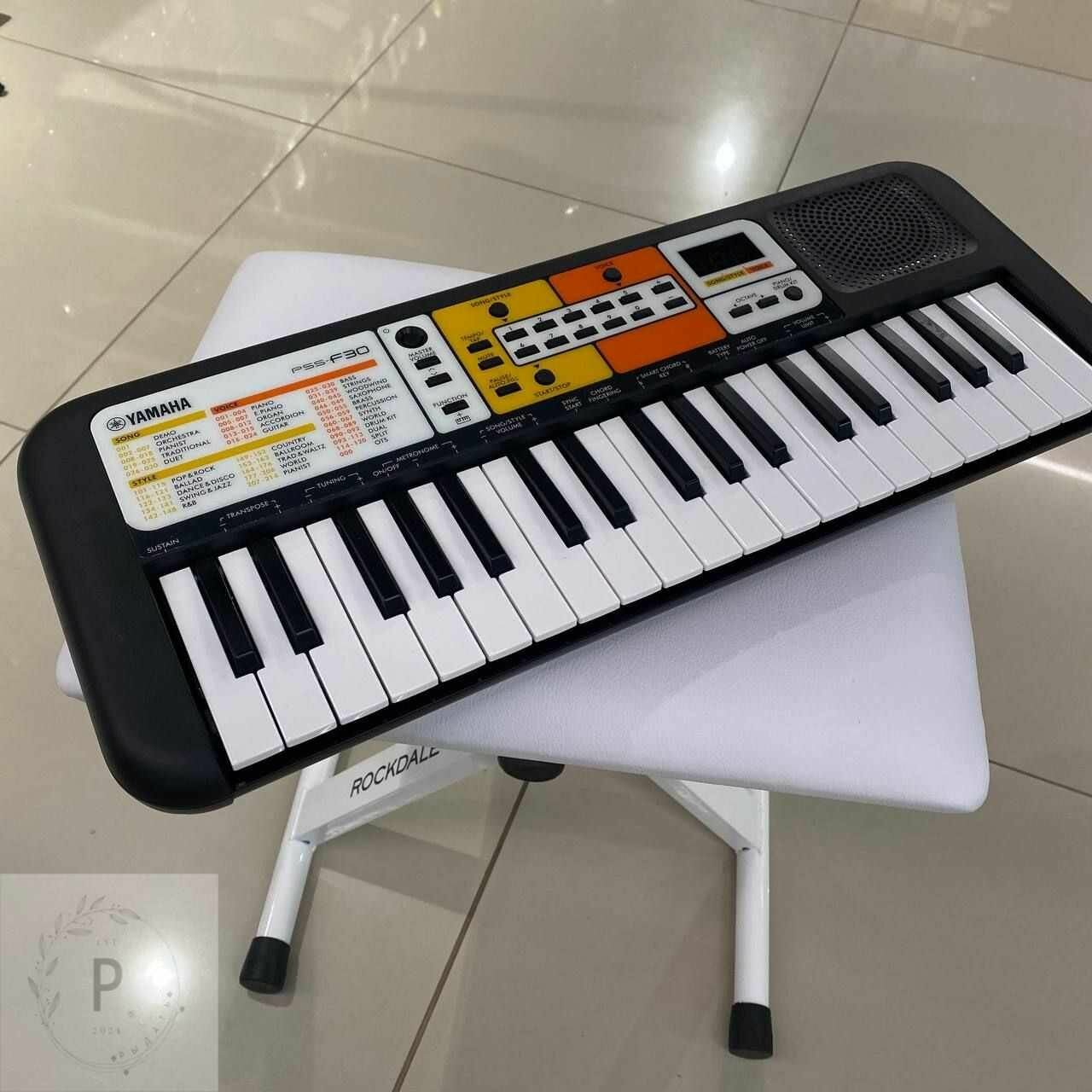 Детский синтезатор Yamaha PSS-F30