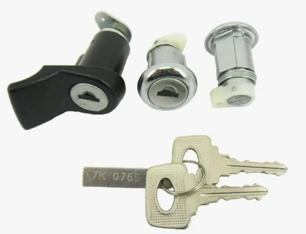 Личинки дверей с замком багажника ВАЗ-2110 в сборе комплект