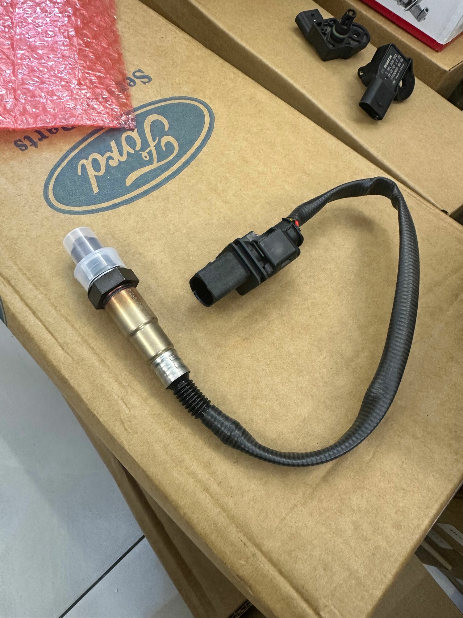 Кислородный датчик Citroen Peugeot Mini 0258017217