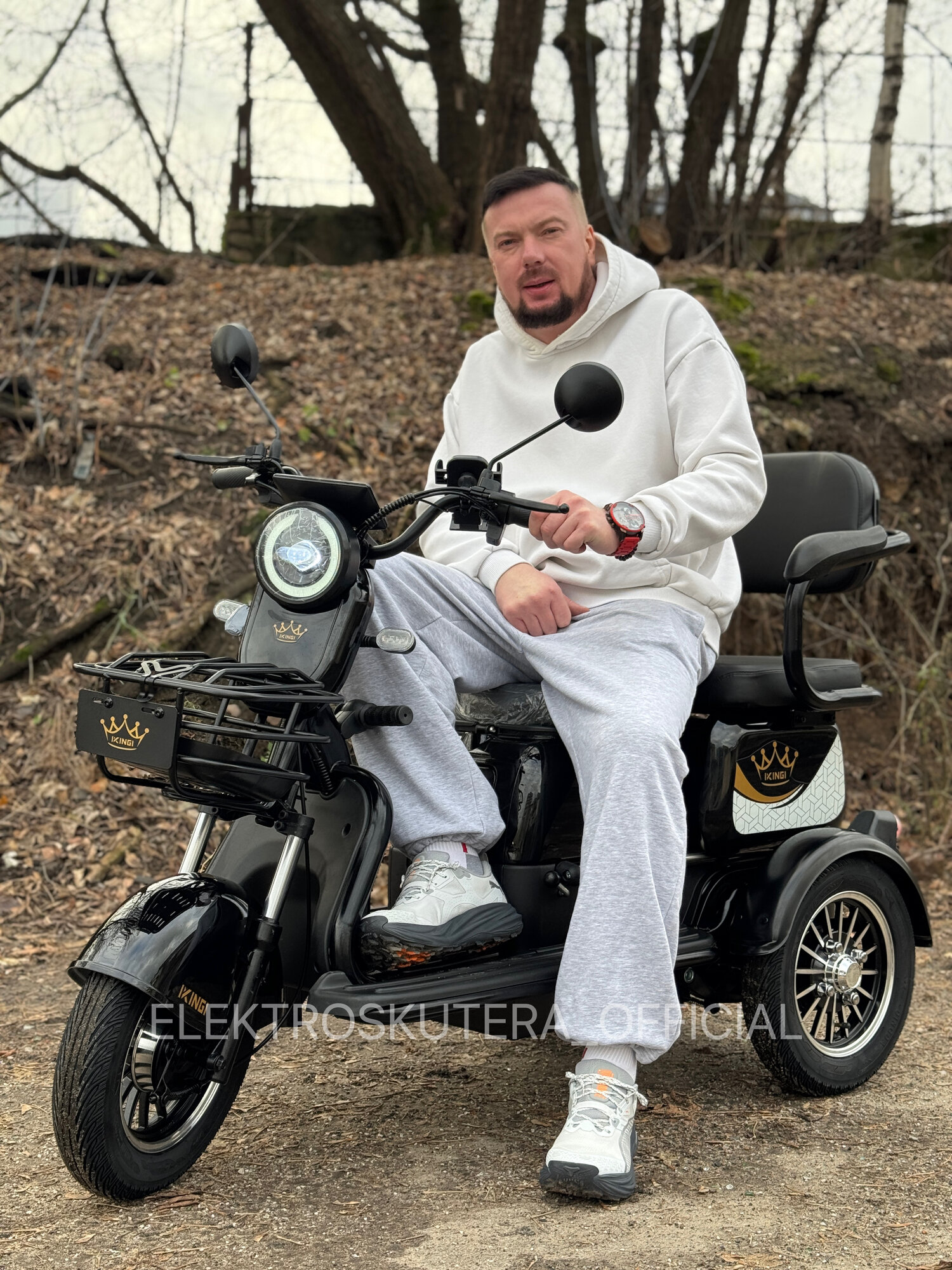 Электроскутер iKingi KINGI Trike X Pro, черный, 1500 Вт, Li-Ion, 60В, 23 Ач, 45 км на одном заряде