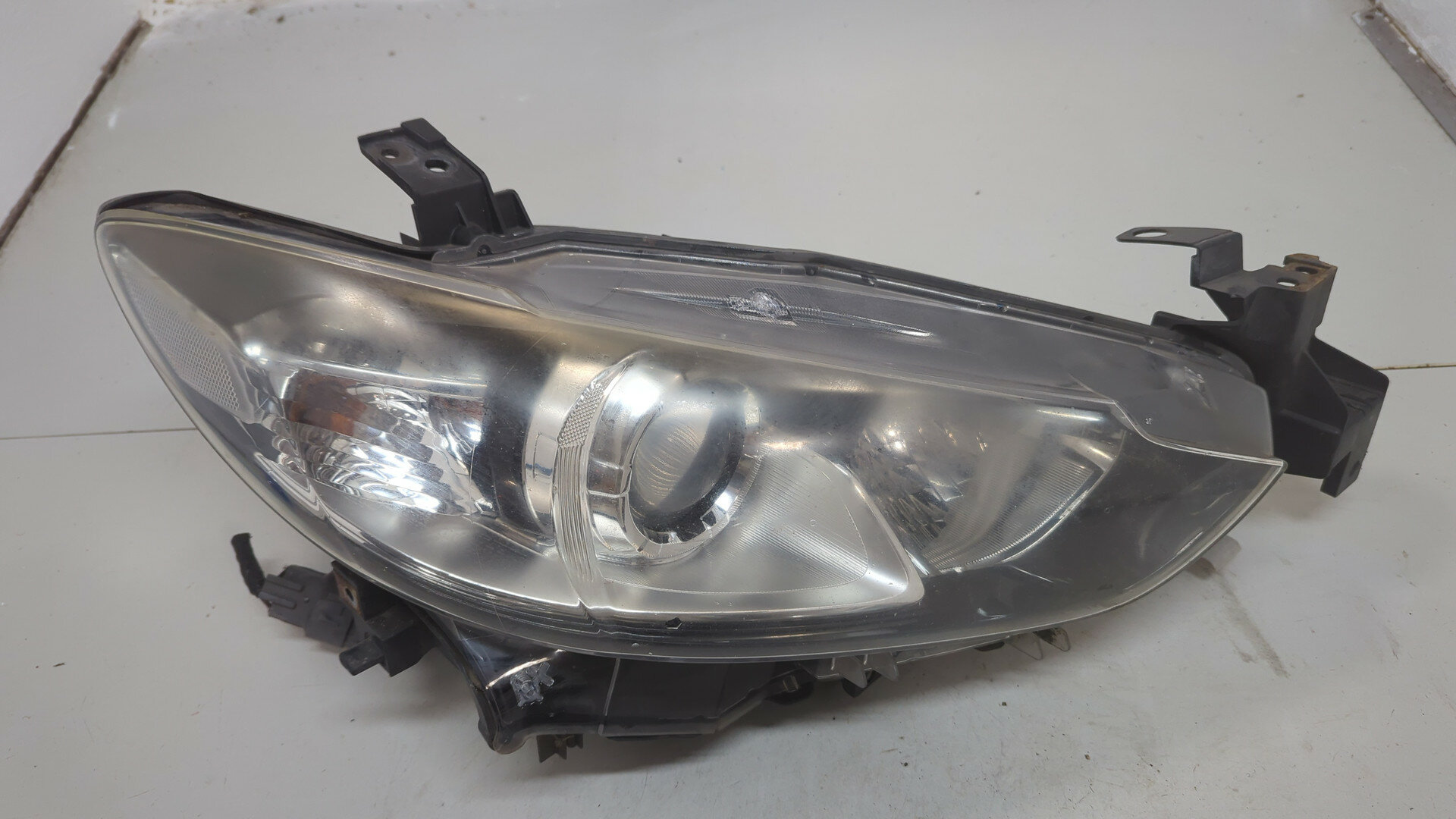 Фара (передняя) правая Mazda 6 (GJ) Б/У