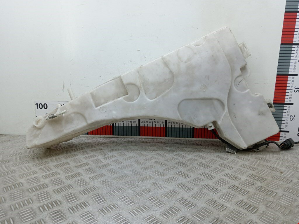 Бачок омывателя BMW X5 (E70) 61667162588 арт. 2243525