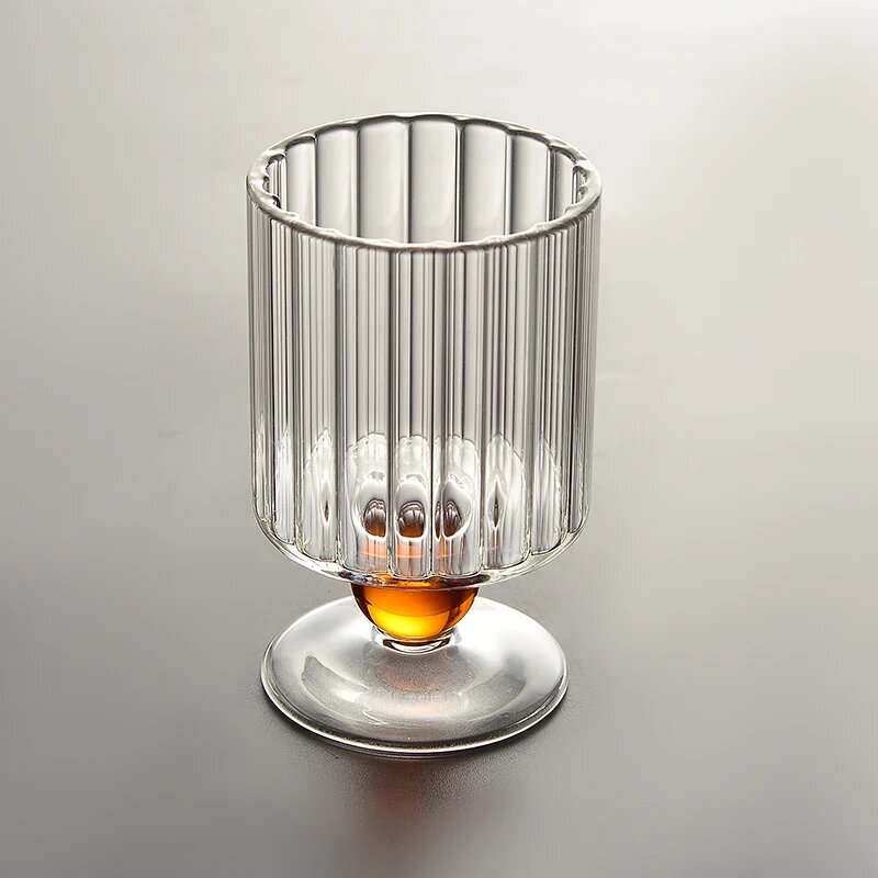 Винтажный стеклянный бокал для вина 200 мл