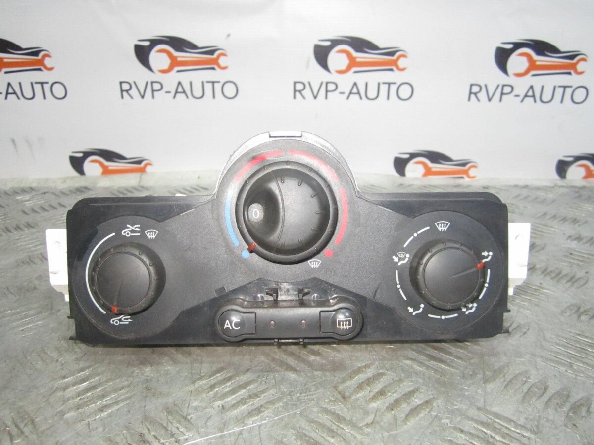 Блок управления отопителем Renault Megane 2
