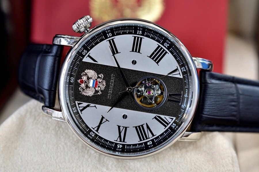 Наручные часы