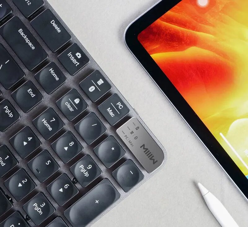 MIIIW Игровая клавиатура беспроводная Dual-mode low-shaft mechanical PRO(MWWMKP01) Green switch, черный