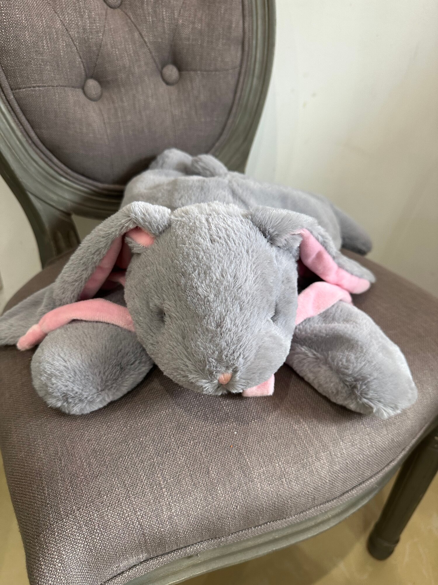 Заяц лежачий