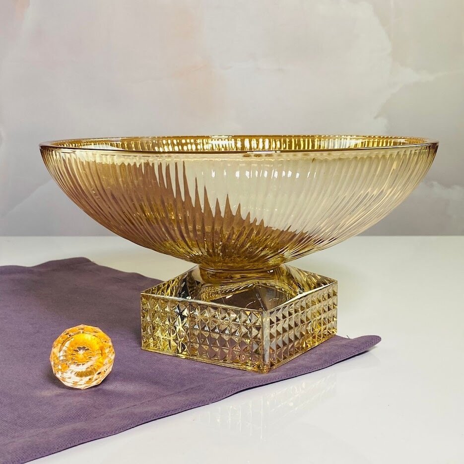 Фруктовница 27,5 см на ножке