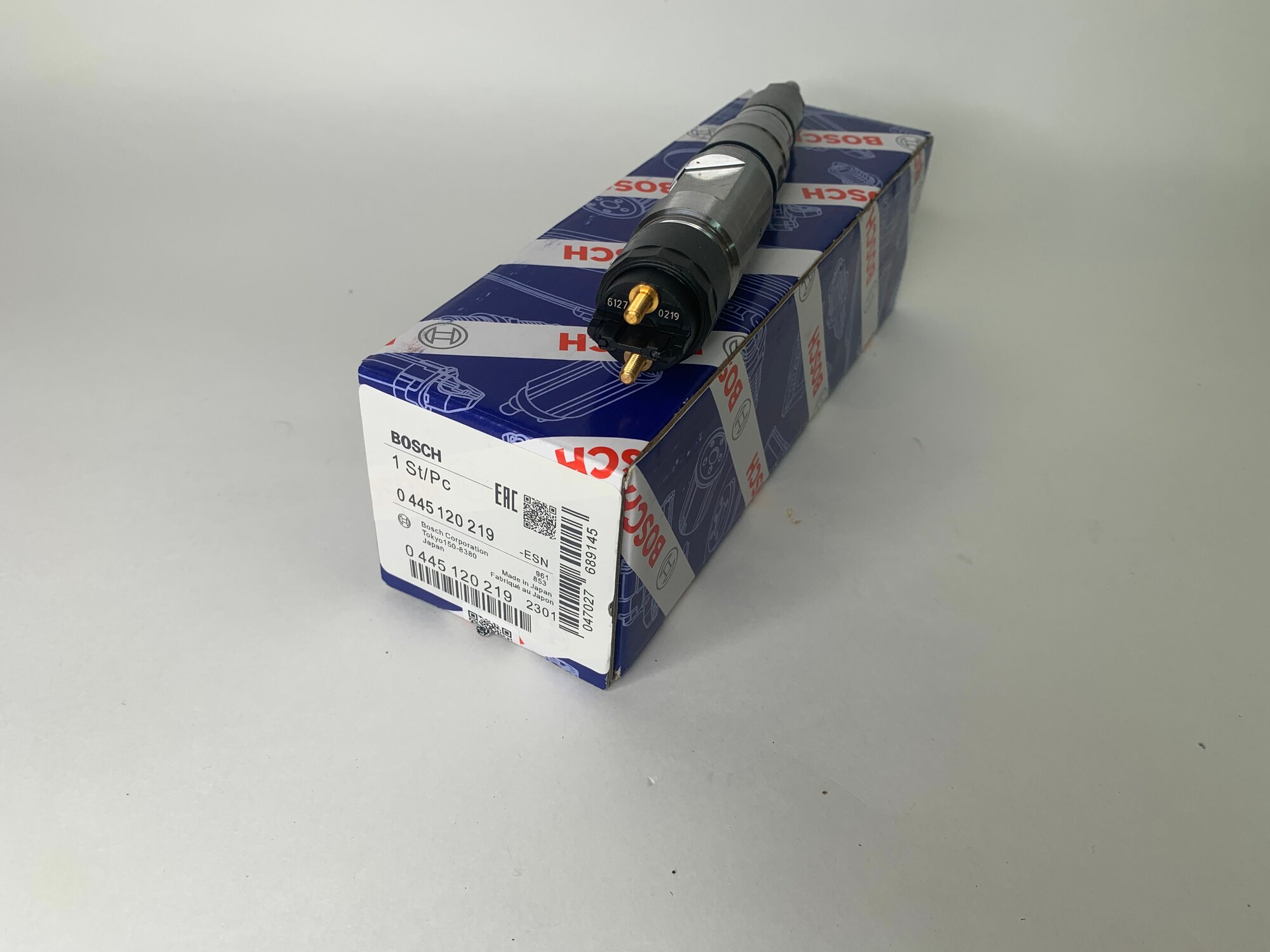 Форсунка топливная Bosch 0445120219