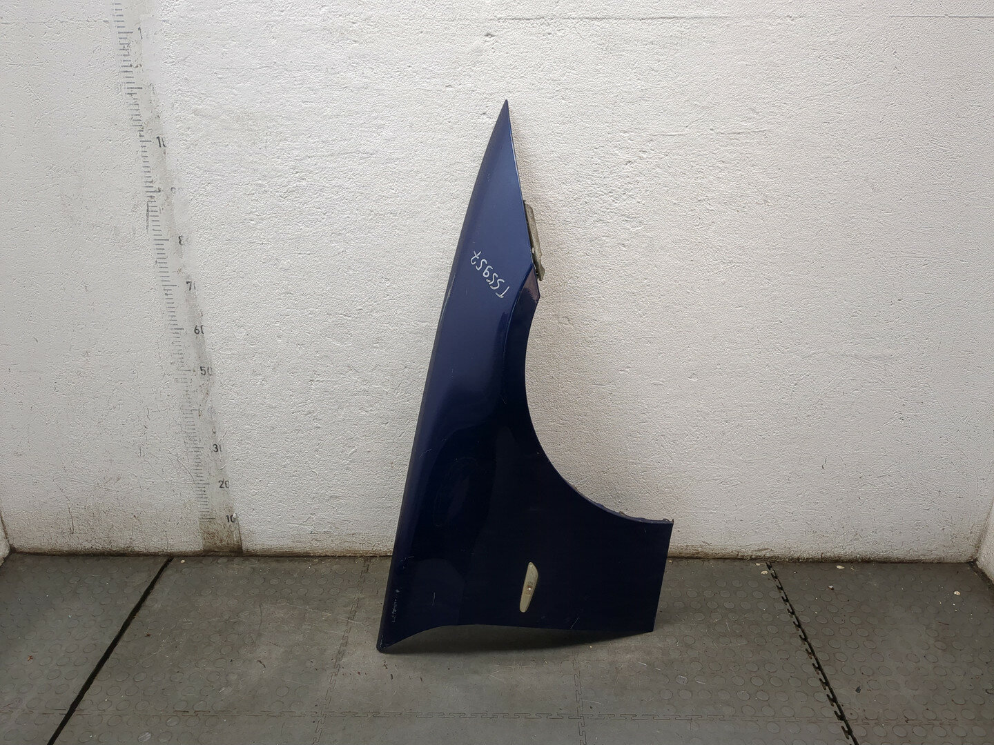 Крыло правое переднее BMW 3 E90, E91, E92, E93 Б/У