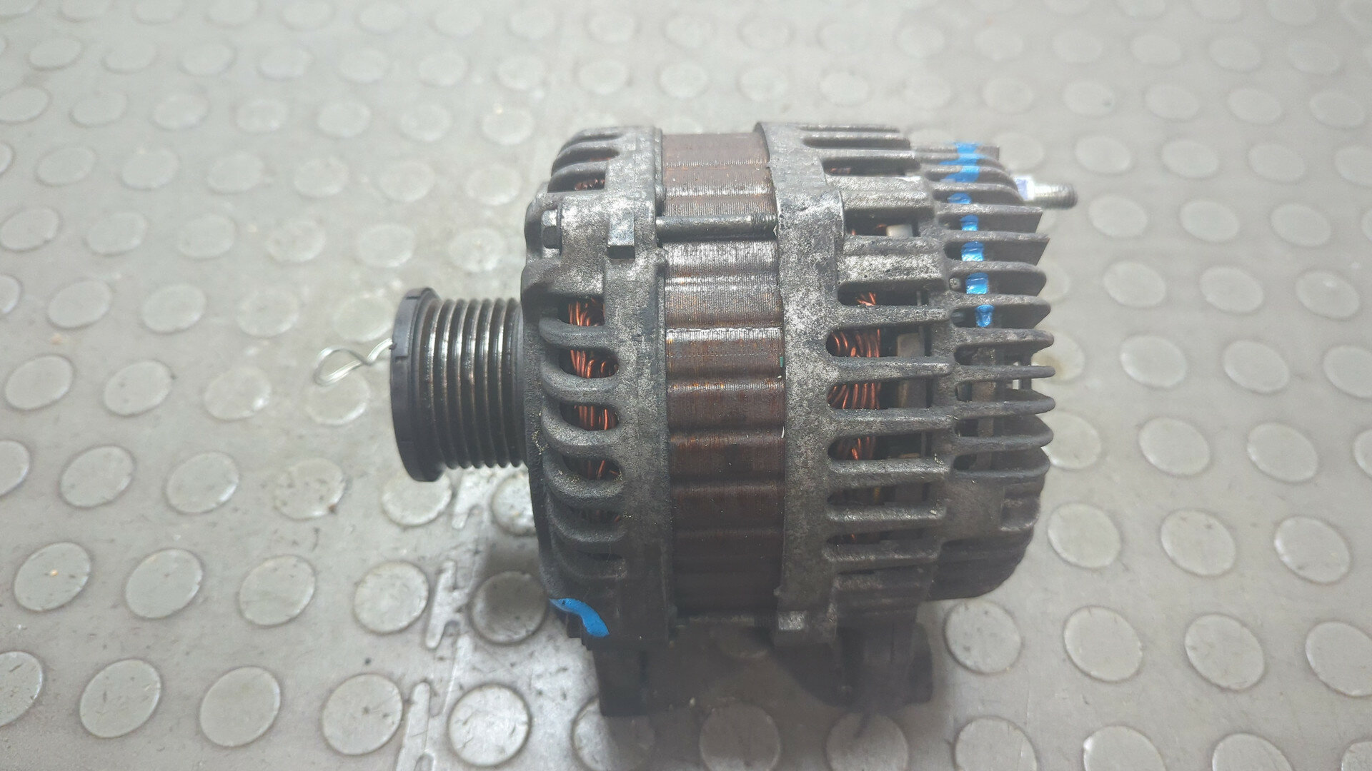 Генератор Nissan Qashqai Б/У