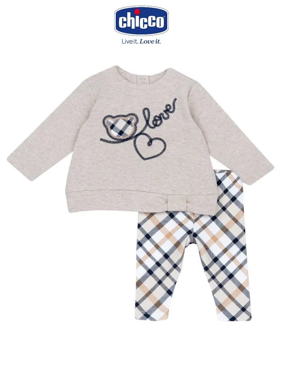 Комплект одежды