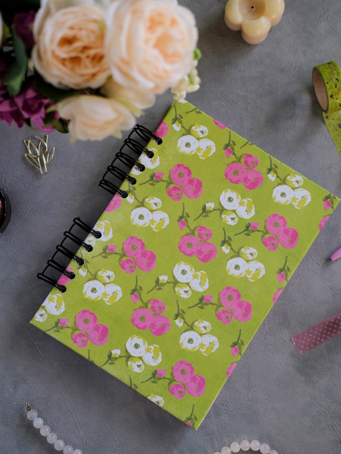 Блокнот в линиб на пружине