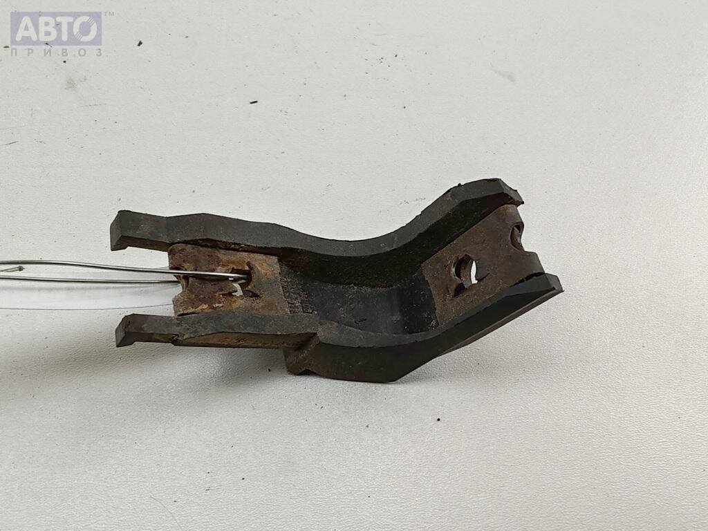 Крепление фары правой Audi A6 C4 (1994-1997)