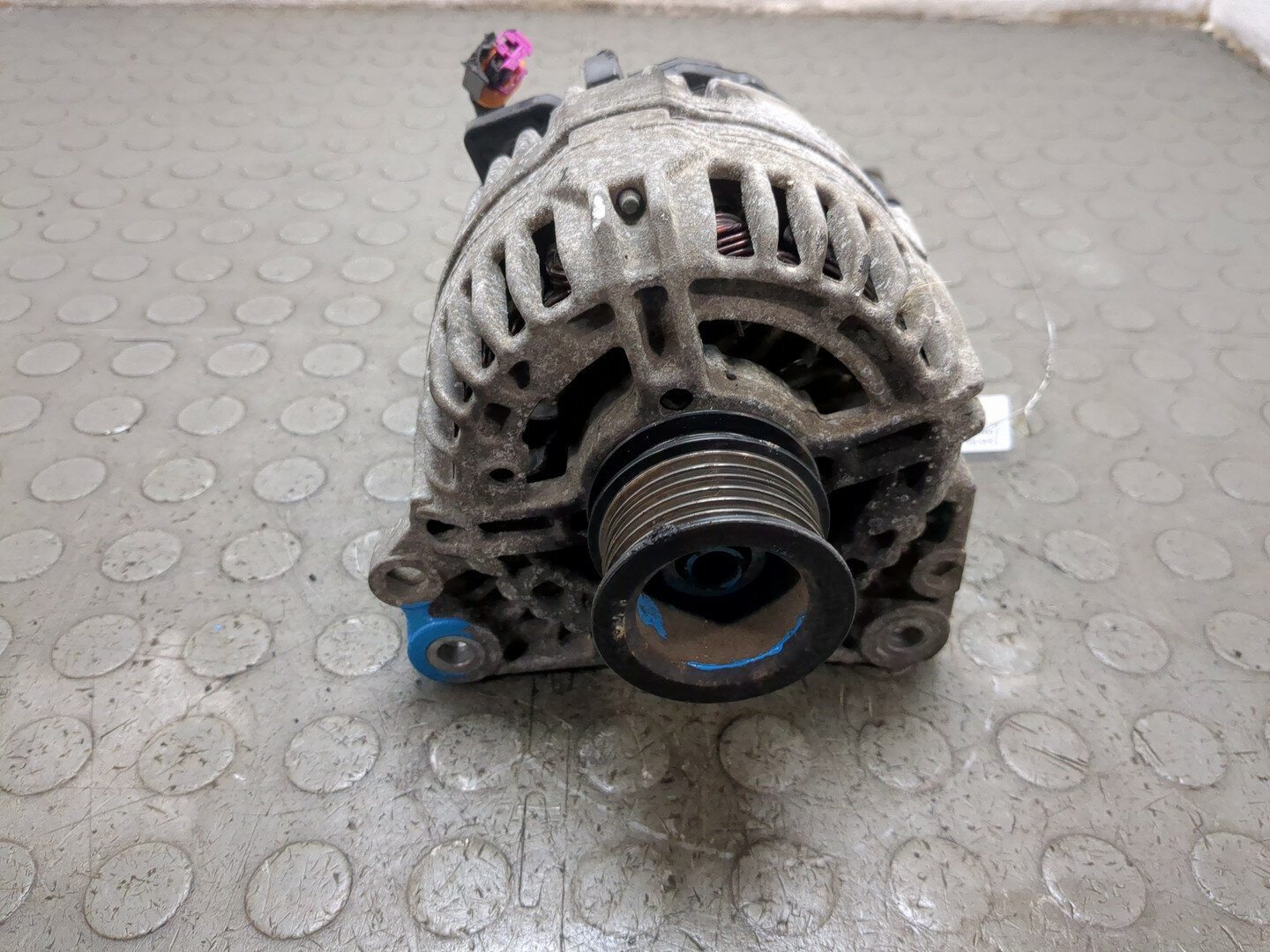 Генератор Seat Ibiza 4 Б/У