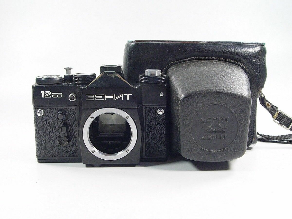 Фотоаппарат винтажный старинный Зенит-12СД. Красногорский механический завод КМЗ, СССР, 1987 г. Лот 2