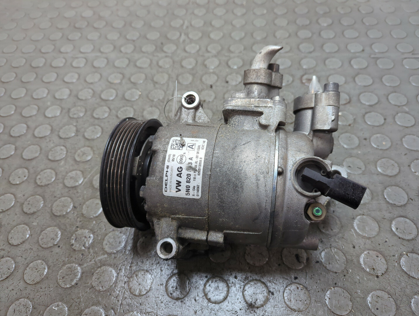 Компрессор кондиционера Volkswagen Golf 6 Б/У