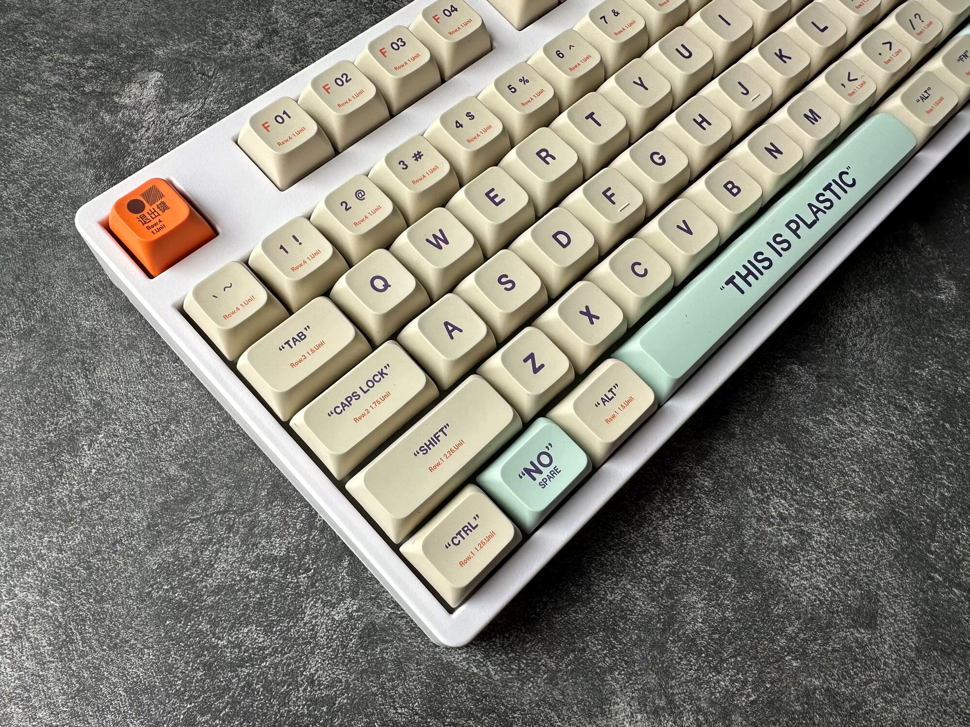 Пластиковая Серия Паттерн XDA Высота Клавиши Упакованные в Коробку