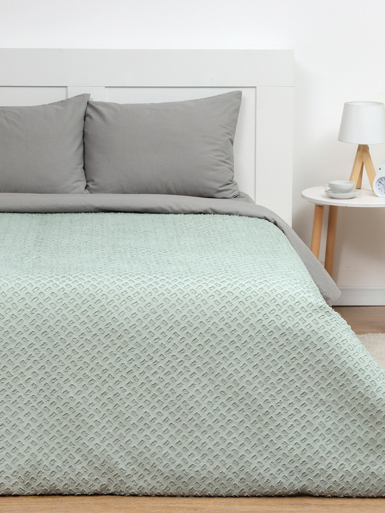 Покрывало 1.5-спальное "Tufting: Квадрат", 150x220+-5 см, микрофайбер, зелёное