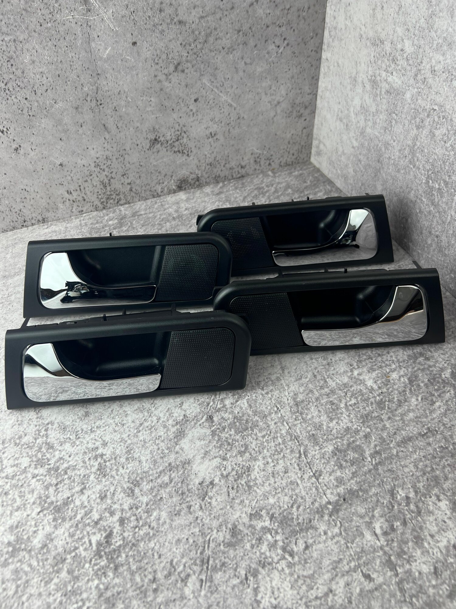 4 штуки. Ручки двери внутренние левые и правые. Передние и задние. Для Chevrolet Lacetti. Daewoo Nubira, Gentra. 96548074 96548115