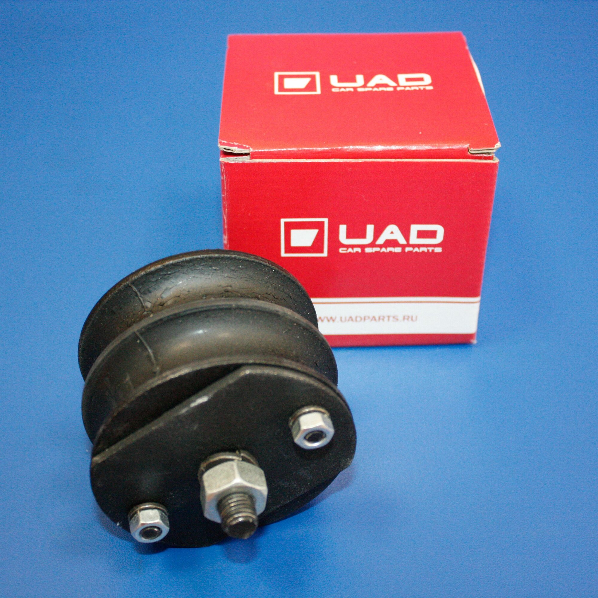 Подушка двигателя "UAD" для автомобилей ВАЗ 2101-07