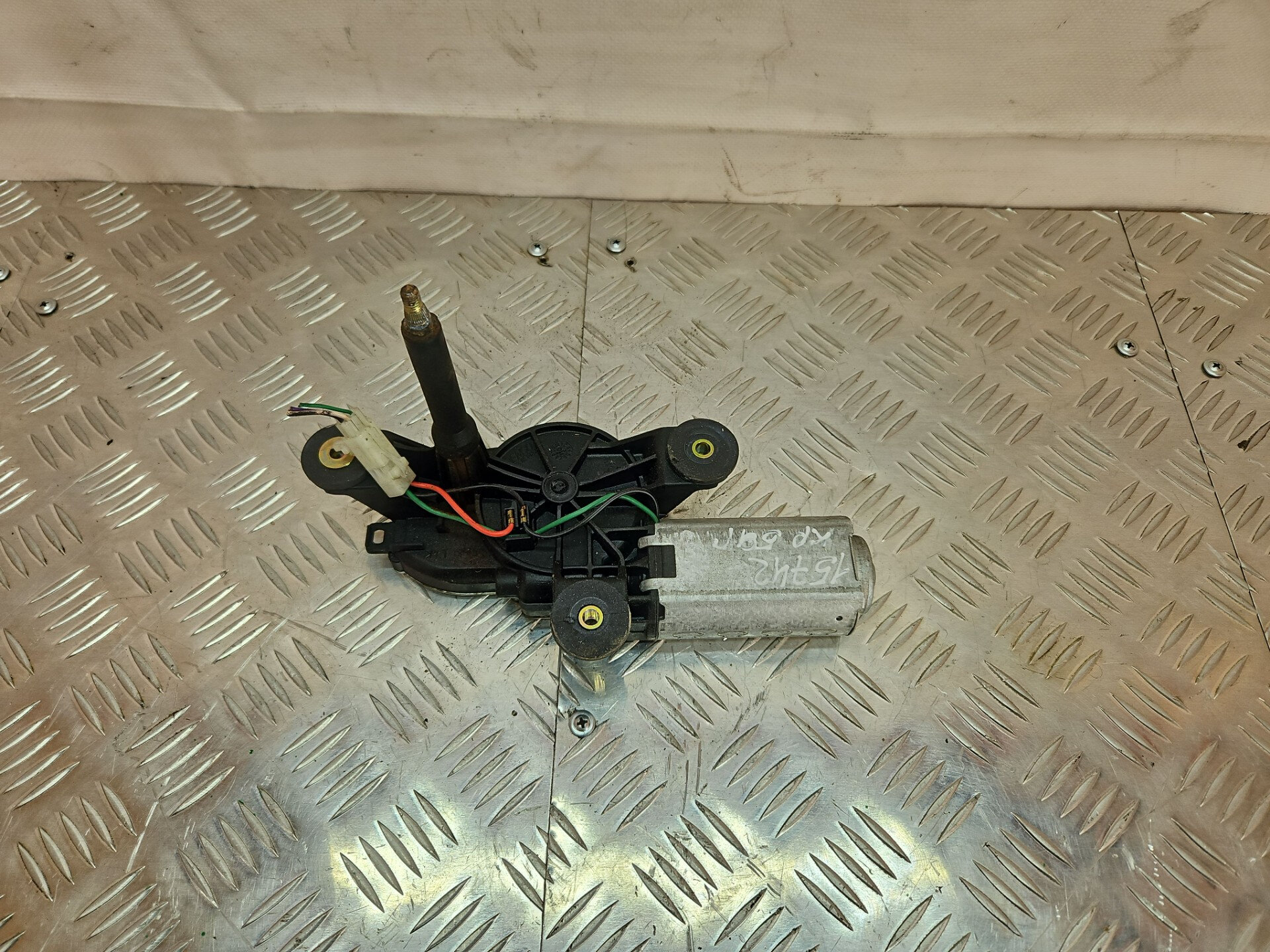 Моторчик заднего стеклоочистителя (дворника) Fiat Punto 2 рест. 2005 66350001