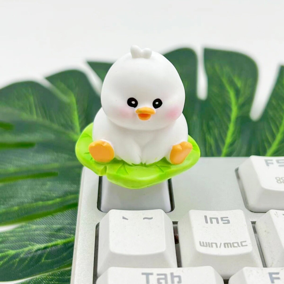 Трансграничная оригинальная индивидуальность стерео желтая утка колпачок ручной крест механическая клавиатура колпачок