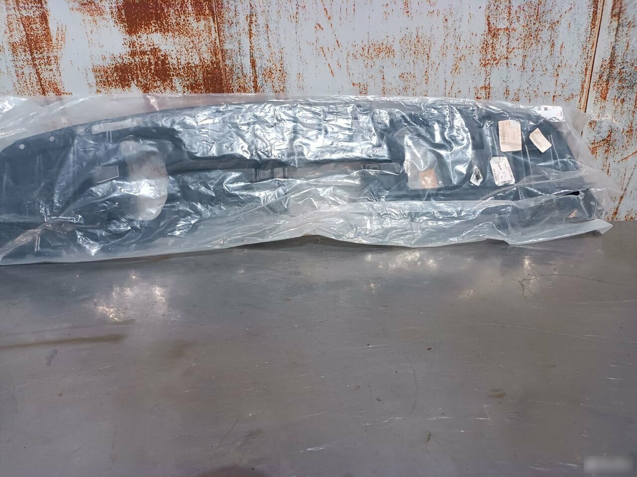 Пыльник двигателя Mitsubishi Lancer Митцубиси Ланс GMI5379A046 5379A046