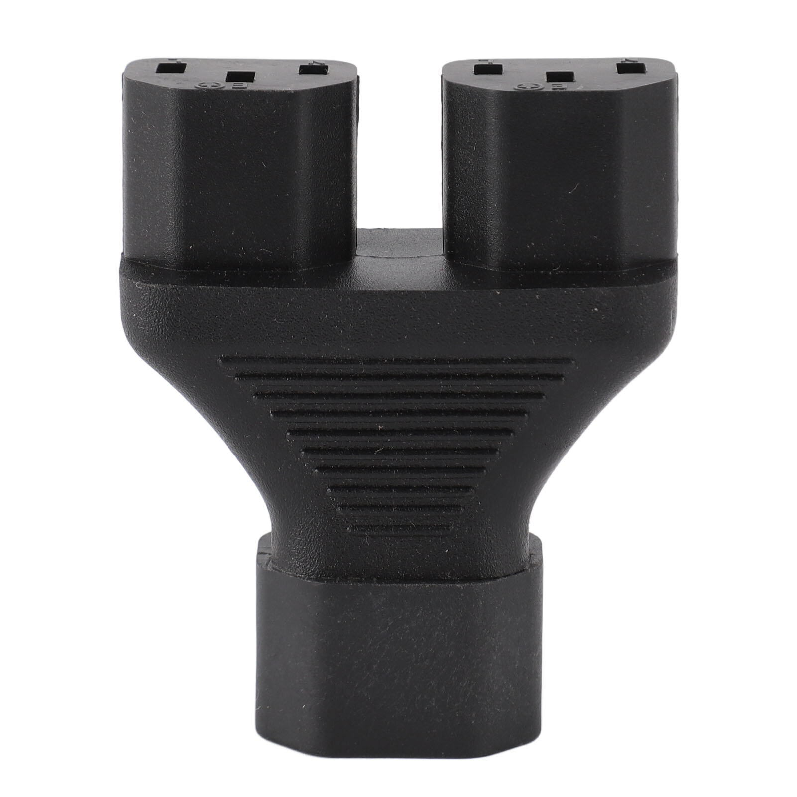 C14 до C13 y -сплиттер с мужчинами до самок