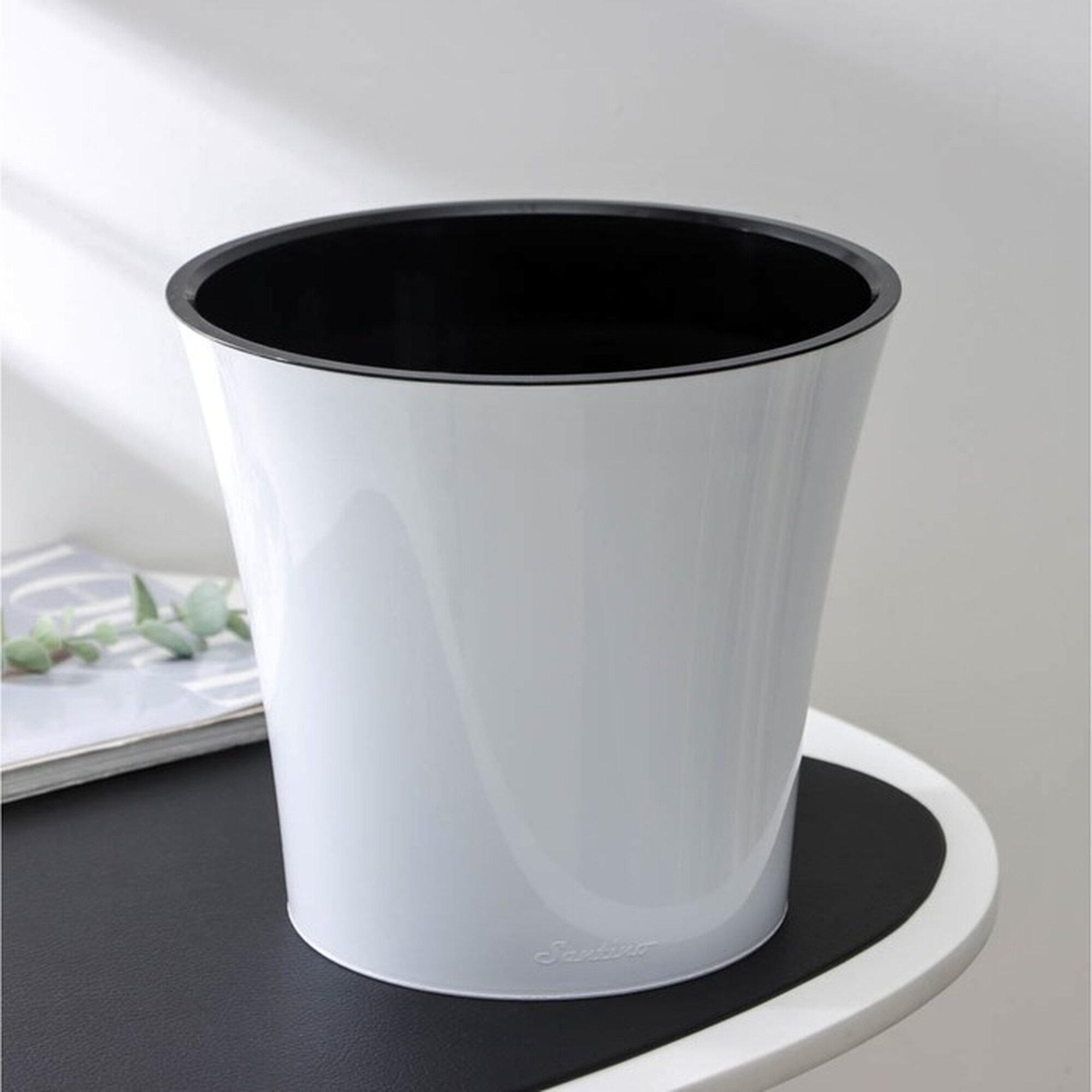 Кашпо для цветов со вставкой Santino «Арте», 5 л, пластик, бело-чёрный